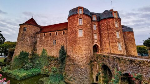 Visiter - La Crypte de Boulogne-sur-Mer